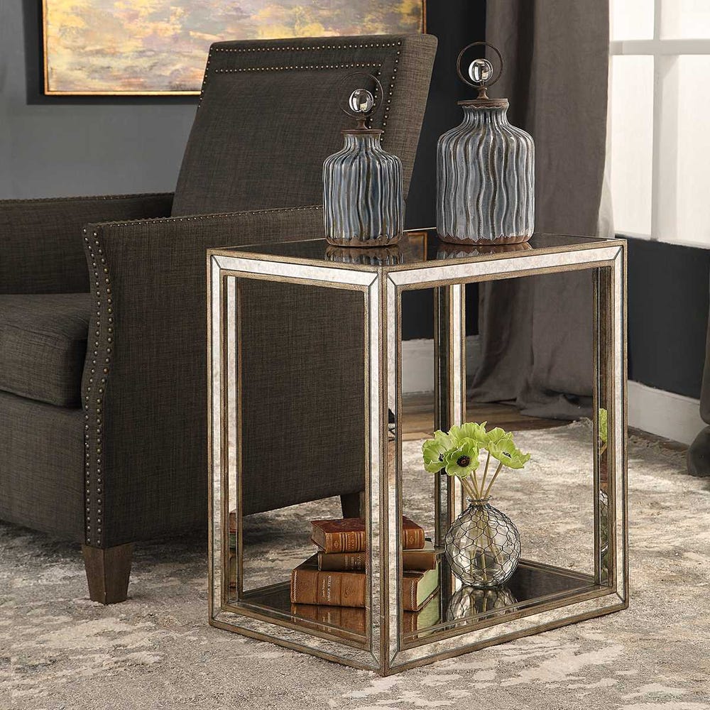 End Table – Kimmberly Capone Interior Design